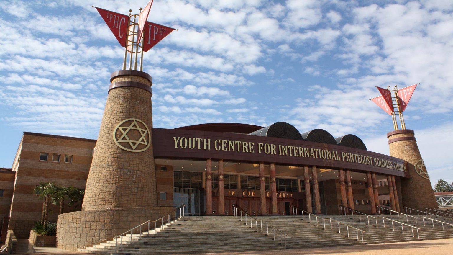 Disputa de herdeiros do fundador da igreja IPHC leva à divisão de ...