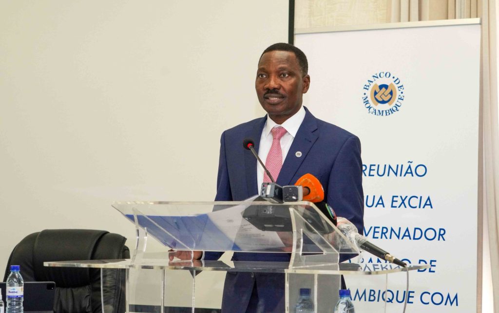 Zandamela defende melhoria de inclusão financeira para impulsionar ...