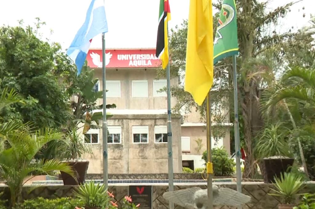 Universidade Aquila inaugura Centro de Estudos de IA em parceria com a ...